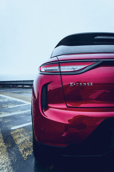 Nouvelle DS3 E-TENSE opéra 100% électrique : L’art du raffinement ...